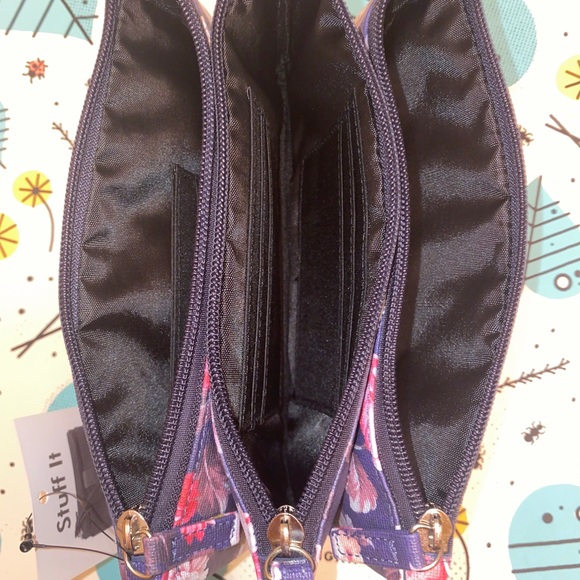 mundi | Bags | Mundi Floral Walletpursewristlet 3 Top Zipper | Poshmark